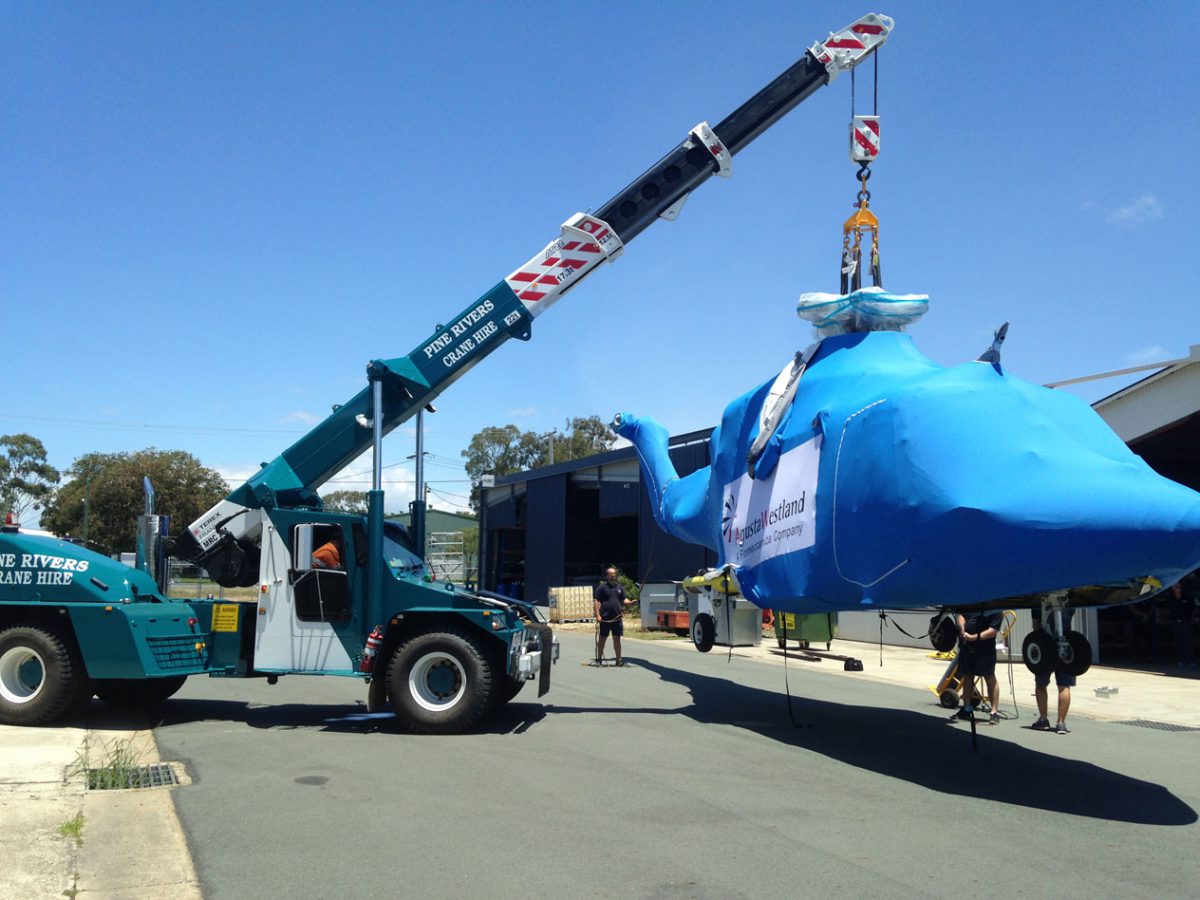 crane-lifting-helicopter